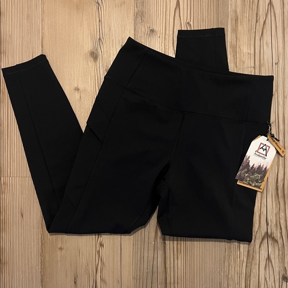 Avalanche | Pants & Jumpsuits | Avalanche Black Leggings | Poshmark